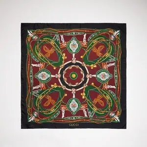 Gucci Salon Privé" Printed Silk Carr