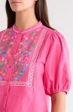 SUGARLIPS Kenedy Embroidered Puff Sleeve Top