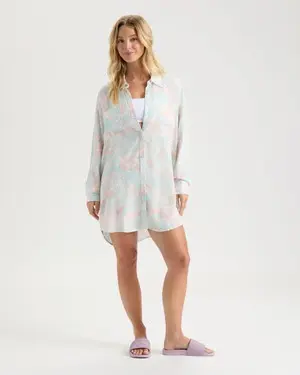 SALT LIFE Canopy Long Line Shirt