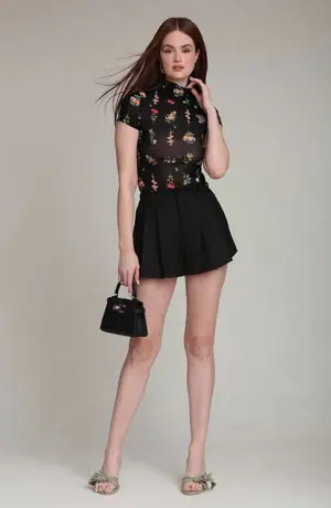 Avec Les Filles Pleated High-waist Shorts