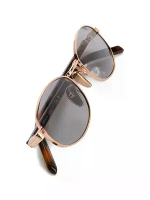 Prada Oval Sunglasses With Metal Plaque - Pink
