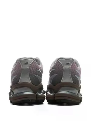 NEW BALANCE Abzorb 2000 Metallic-effect Sneakers - Pink