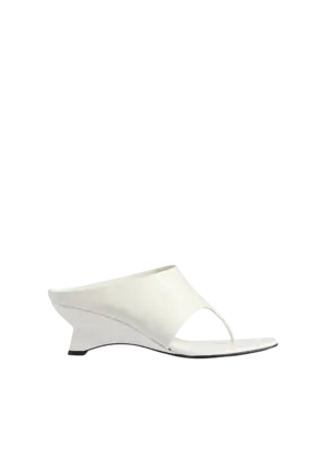 Khaite Marlow Mule In Glazed Leather - Chalk