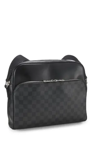 LOUIS VUITTON Damier Graphite Dayton Reporter