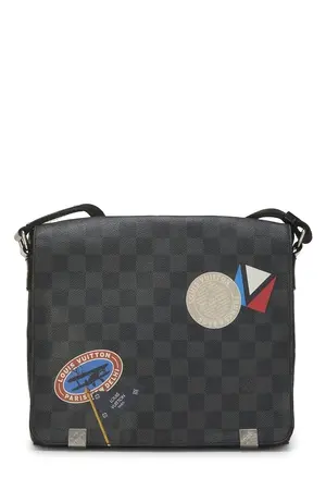 LOUIS VUITTON Damier Graphite League District Nm