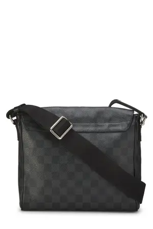LOUIS VUITTON Damier Graphite League District Nm