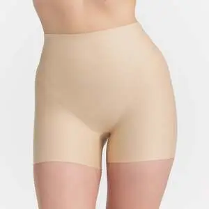 SKIMS Core Sculpt Shortie - Sand