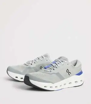 On Cloudrunner 3 Trainers