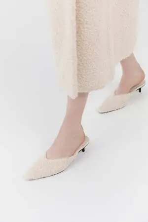 ST. AGNI Teddy Heel Bouclé Mules