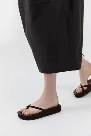 ST. AGNI Suede Crossover Flatform Sandals