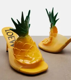 Loewe Paula's Ibiza Petal Mules