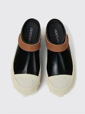 Camper Traktori Clogs In Brushed Leather And Rubber - Black