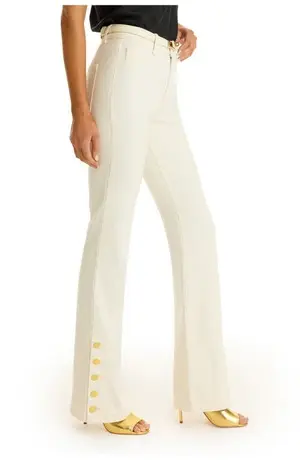 THE NOLI SHOP Veronica Button Jean