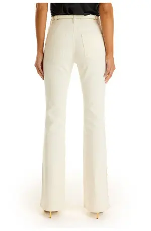 THE NOLI SHOP Veronica Button Jean