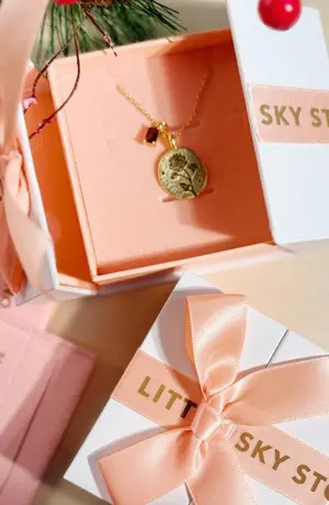 LITTLE SKY STONE Round Birthstone Pendant Necklace - Ruby/july