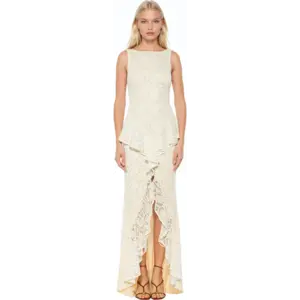 ALEXIA ADMOR Perrin Boatneck Ruffle Gown - White
