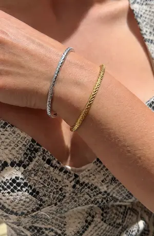 NATIVE GEM Bali Bangle Bracelet - Gold
