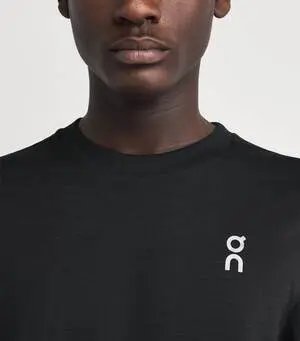 On Train Graphic T-shirt - Black