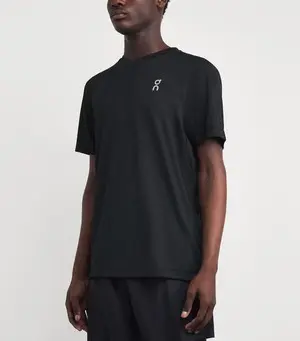 On Train Graphic T-shirt - Black