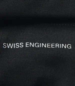 On Train Graphic T-shirt - Black