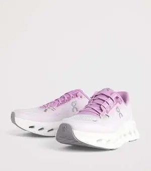 On Cloudtilt Athletic Trainers - Pink