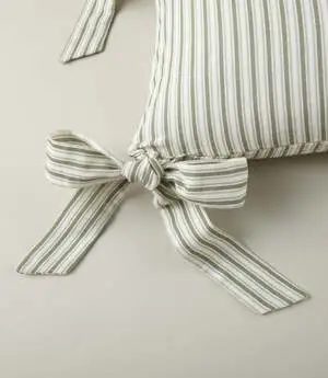 PEACOCK ALLEY Caitlin Bow Pillow