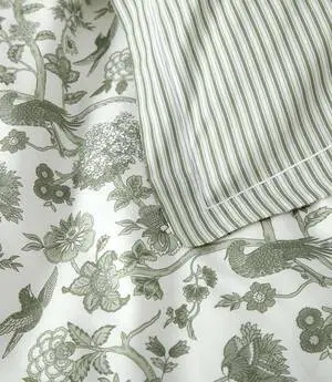 PEACOCK ALLEY Highgrove Toile Reversible Duvet Set - Highgrove Moss