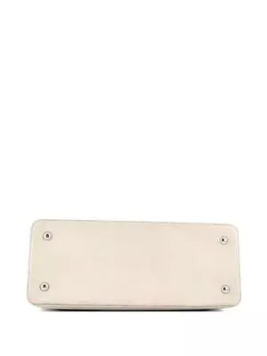 LOUIS VUITTON Capucines Gm Satchel - Neutrals