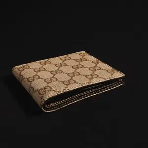 Gucci Essence Classic Bi-fold Wallet Original Gg Fabric - Beige