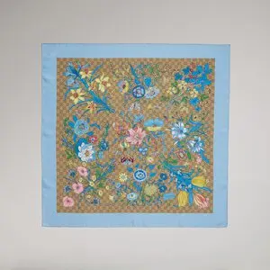 Gucci Printed Gg Silk Twill Carr - Blue