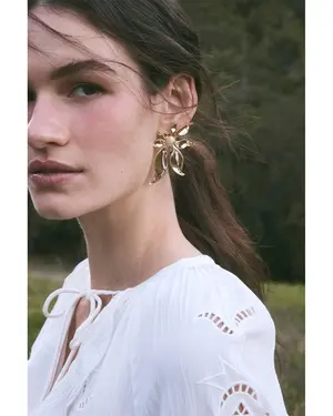 Kendra Scott Anya Flower Statement Earrings