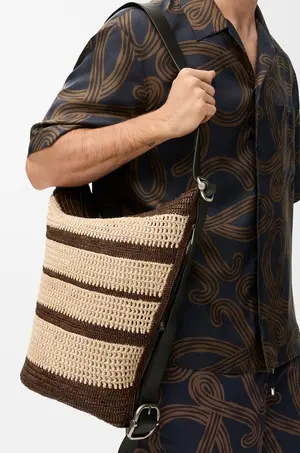 Loewe Loop Bucket Bag In Raffia - Chocolate/natural