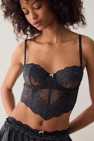 SKARLETT BLUE Captivate Lace Cropped Corset Cami - Black