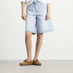 DUNST Bermuda Denim Shorts - Light Blue