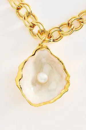 THE PINK REEF Handpainted Oyster Pendant Necklace - Pearl