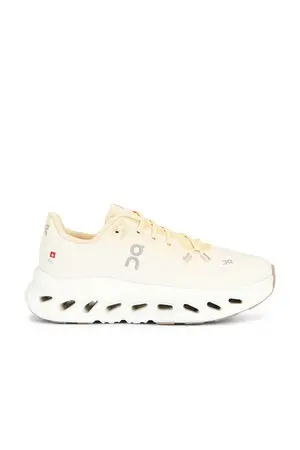 On Cloudtilt Sneakers - Blonde & Dew
