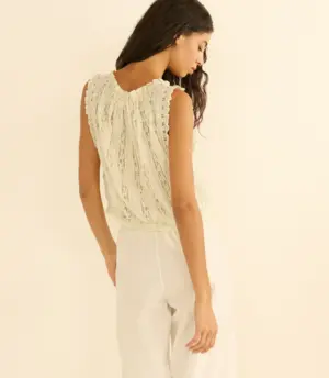 DÔEN Vetiver Lace-paneled Top
