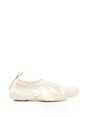 PUMA Mostro Flex Round-toe Sneakers