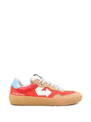 ID.EIGHT Logo-patch Sneakers