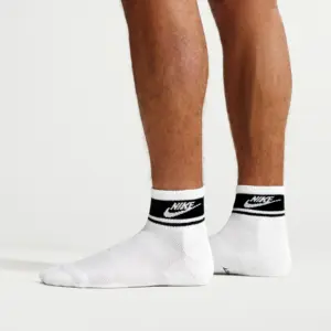 Nike Everyday Elevated Ankle Socks - White