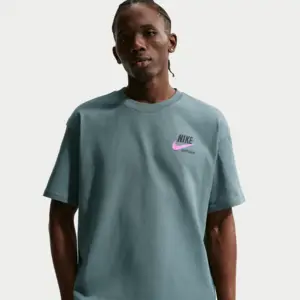 Nike Sportswear T-shirt