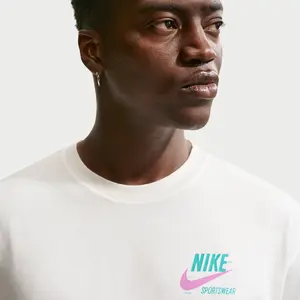 Nike Sportswear T-shirt