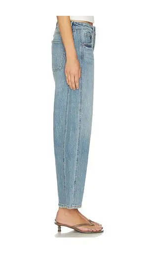 Good American Vintage Barrel Ankle Jeans
