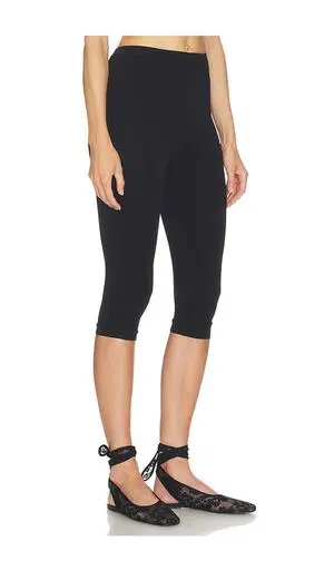HELSA Beckette Knit Capri - Black