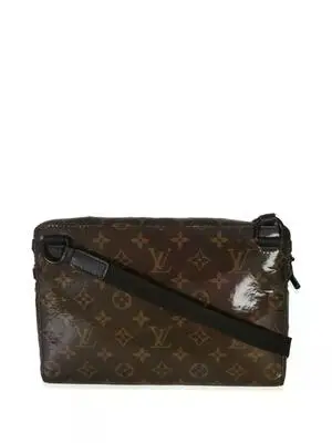 LOUIS VUITTON 2018 Monogram Glaze Messenger Bag