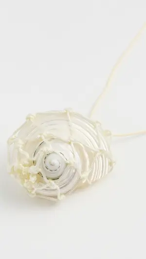 MAYAMAR Shell Pendant Necklace