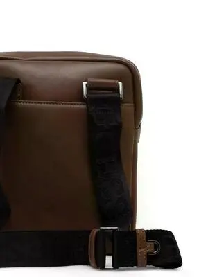 Guess Logo-plaque Zip-around Crossbody Bag - Brown