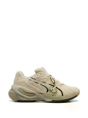 PUMA X Pokémon Mimikyu Inverse Lace-up Sneakers - Neutrals