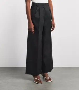 VORANIDA Pleated Wide-leg Trousers