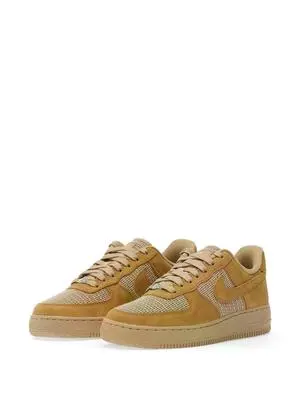 Nike Air Force 1 '07 Lv8 Sneakers - Brown
